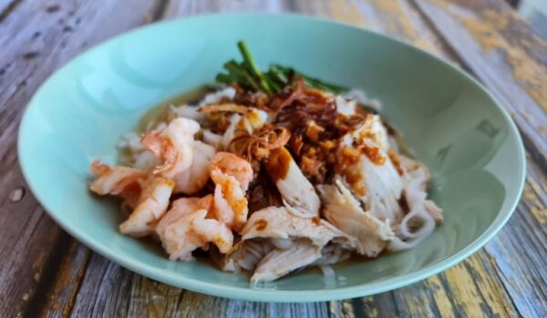How To Cook Ipoh Kai Si Hor Fun (Dry-Style) - Jackie M.
