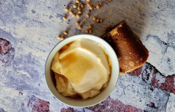 How to Make Easy Taufu Fah (Sweet Tofu Pudding) - Jackie M.