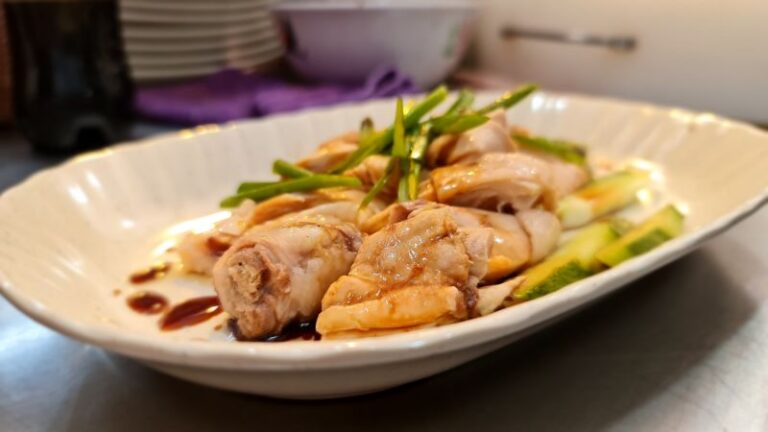 Penang Island: Eat & Stay (Street Food Journeys Road Trip) - Jackie M.